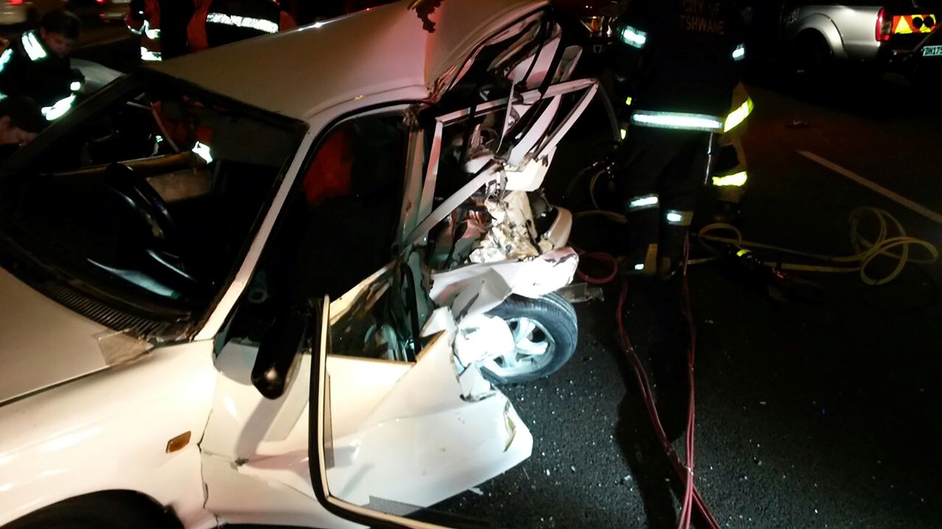 Teen dies, woman injured in N1 crash | Rekord