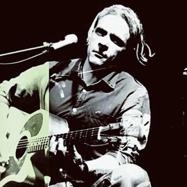 COMPETITION: Win tickets to see Jan Blohm at the Carousel | Rekord