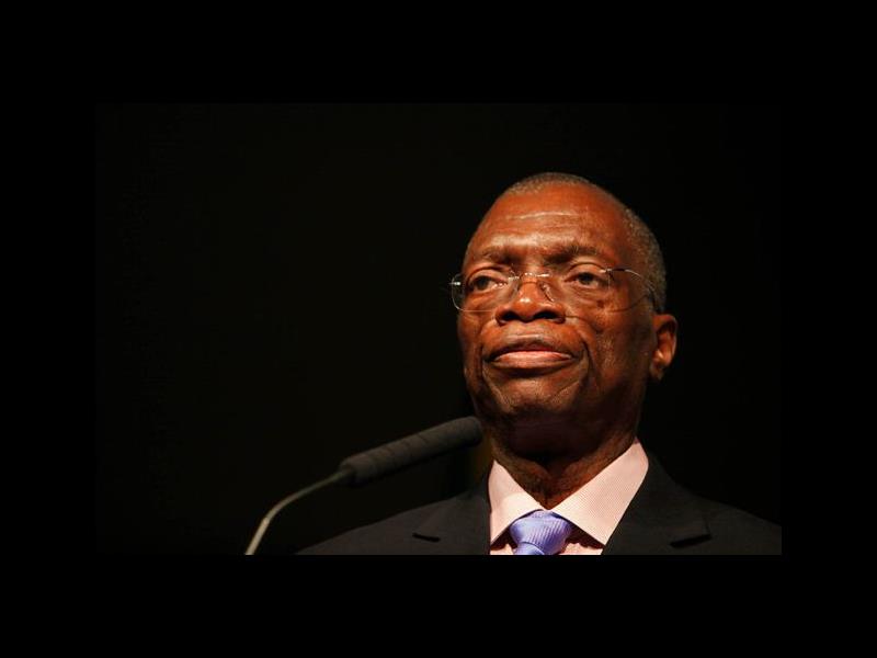 Legal giant to be honoured in a writing competition | Rekord