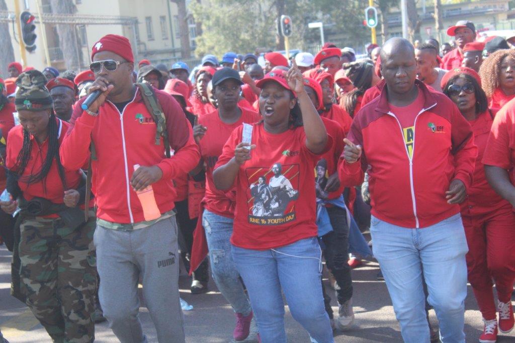 EFF marches for better healthcare at local hospitals | Rekord