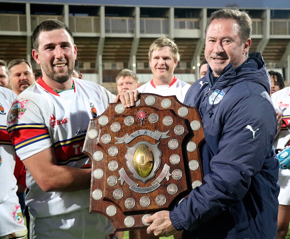 Tuks wen Lucas Strachan-skild op ‘n drafstap | Rekord