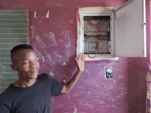 East learners unhappy about broken school | Rekord
