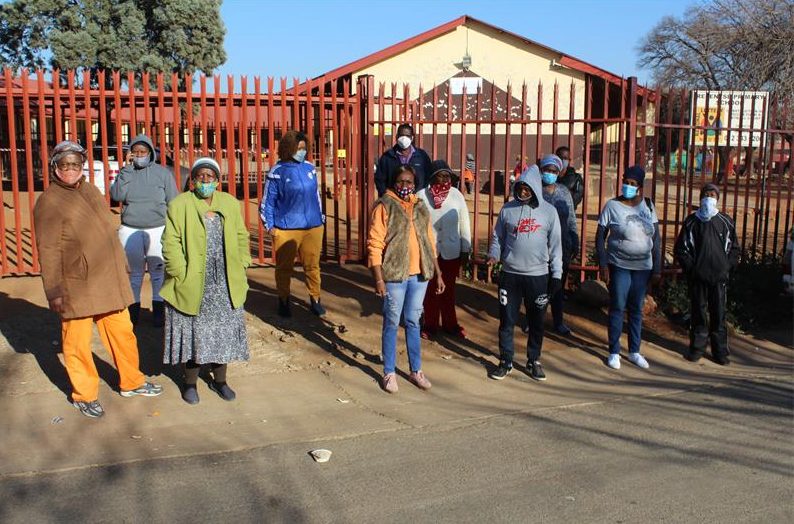 Mams school waits for personal protective equipment on opening day | Rekord