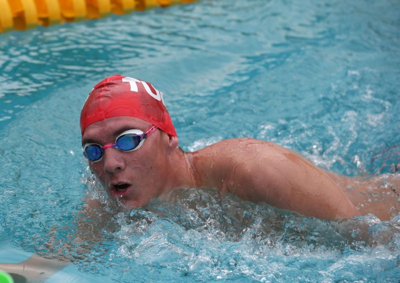 Emerging young local swimmer now aims for 2024 Olympics | Rekord