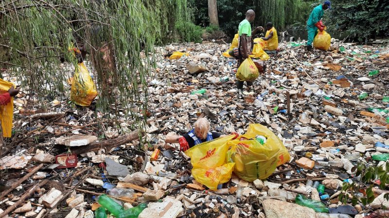 City of Tshwane acknowledges its part in river pollution - but says ...