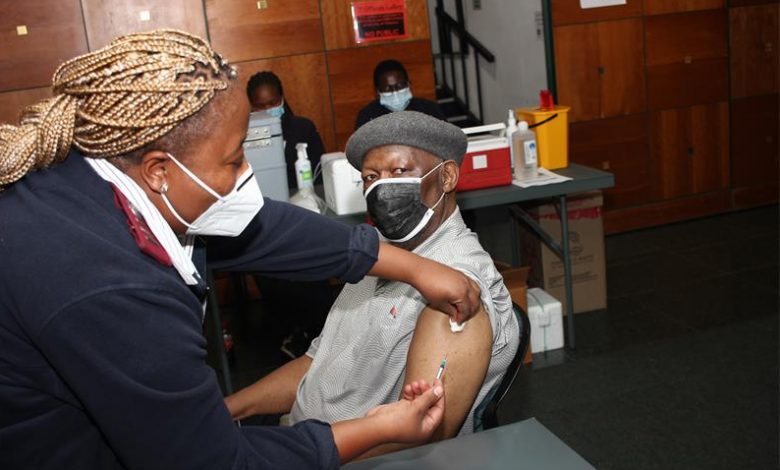 Education sector vaccination roll-out gets the greenlight | Rekord