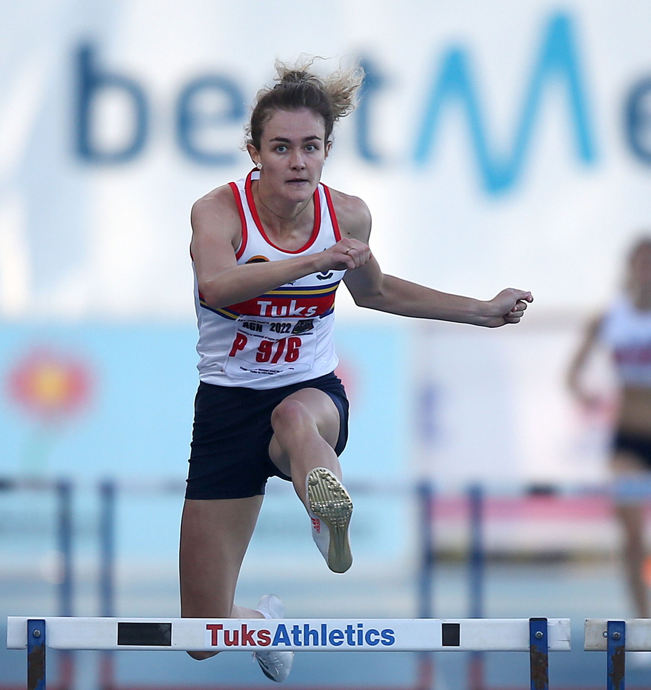 Van der Walt qualifies for the World Champs in the 400m-hurdles | Rekord