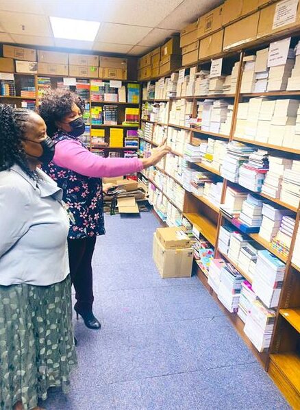 Metro adds 25 000 new books to local libraries | Rekord