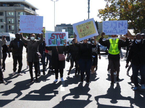 Parents protest outside school after learner assault | Rekord