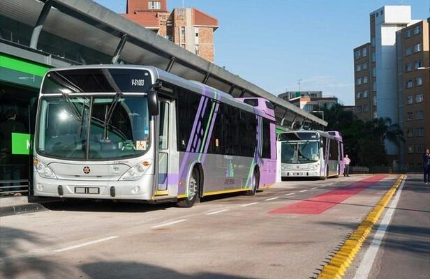 Metro's payment arrears threatens A Re Yeng bus service, says CEO | Rekord