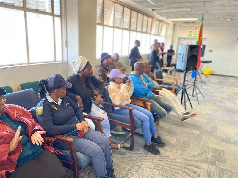 Pick your friends right, Pretoria West learners told | Rekord