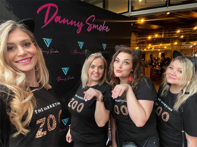 Danny Smoke stel sy nuwe sexy liedjie “Wie’s Jou Kat?” vry | Rekord