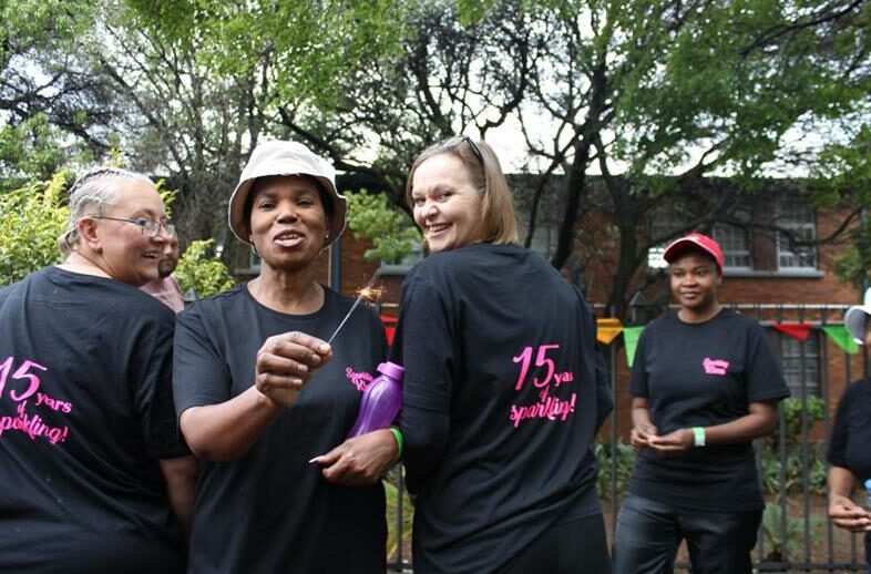 Centurion community has fun running in the rain | Rekord