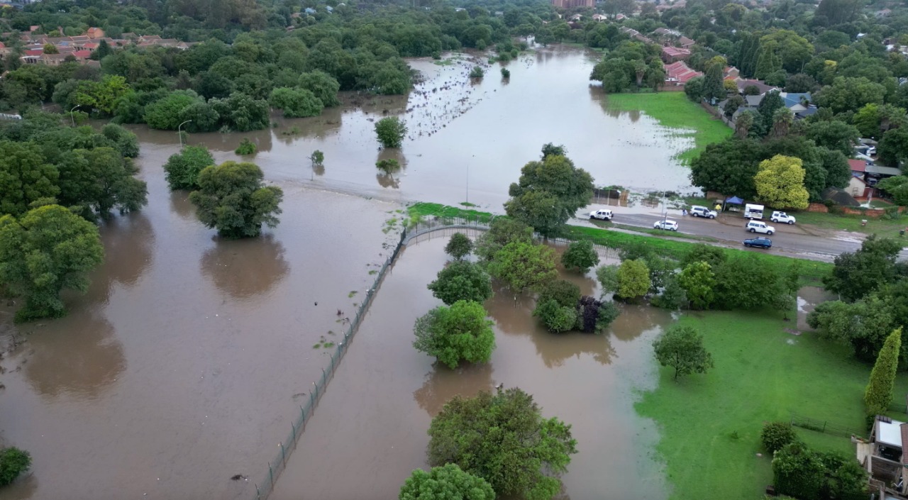 Heavy rain causes flooding in Centurion, some roads closed | Rekord