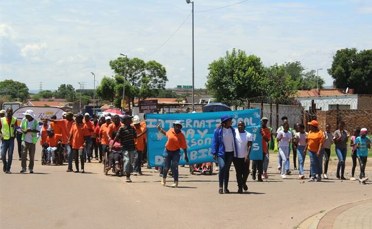 Mams organisation for disabled raises awareness with fun walk | Rekord