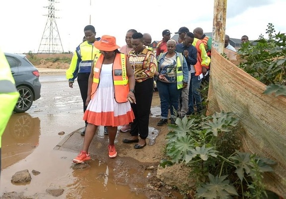 MEC commits to accelerate road construction projects | Rekord