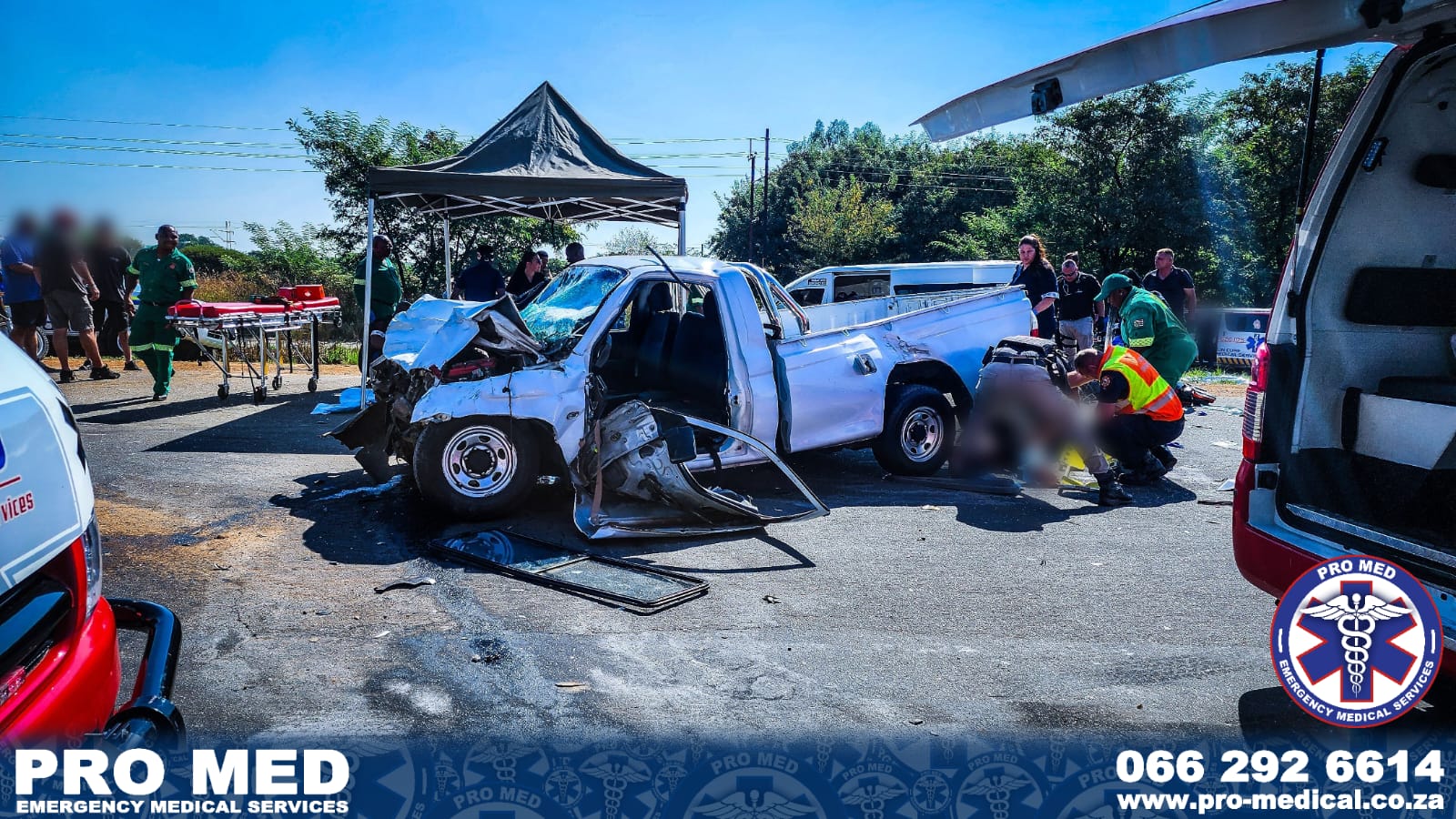 Three dead, five critically injured in R101 head collision | Rekord