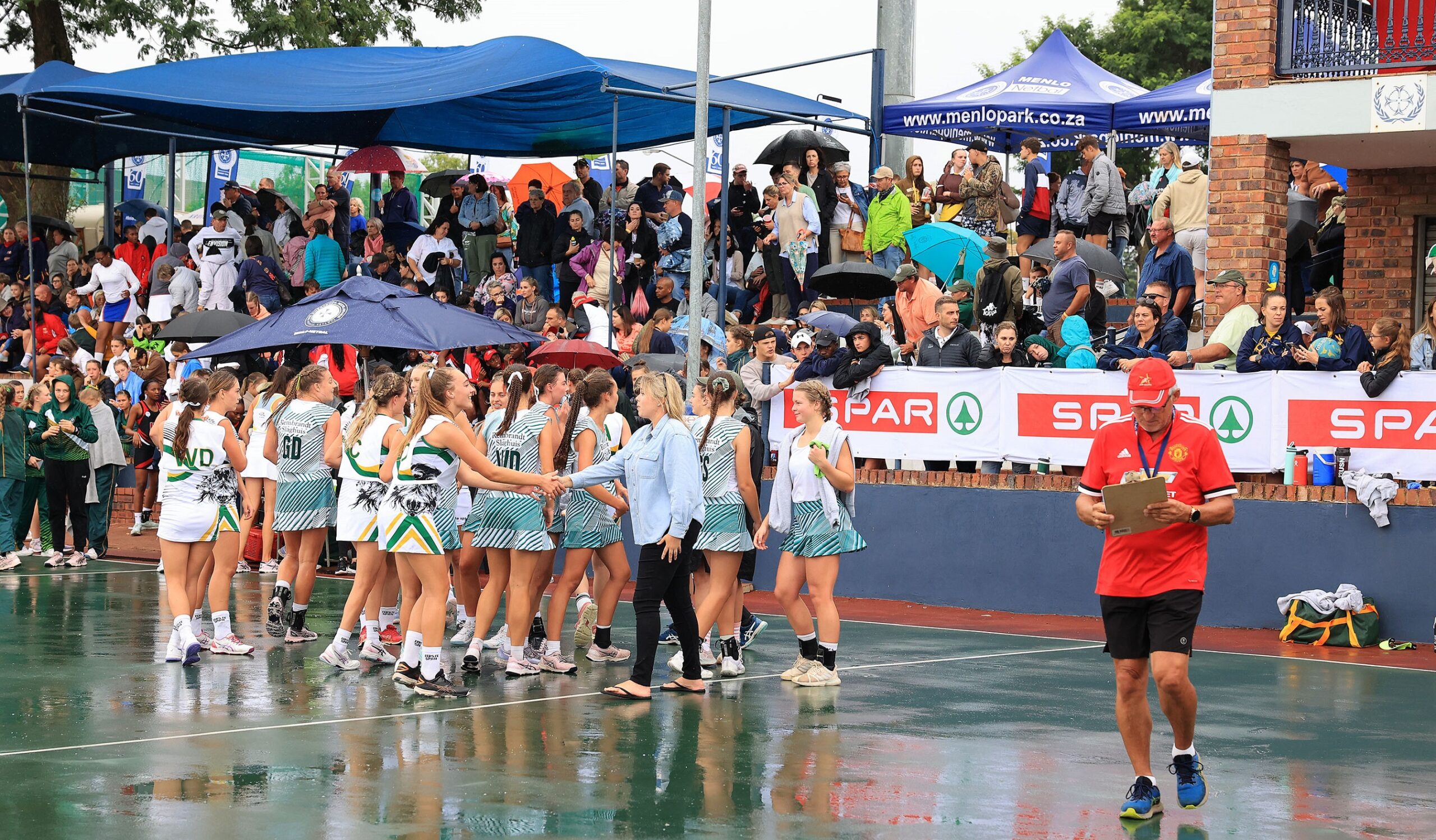 Top schools netball teams compete at Menlopark tournament | Rekord