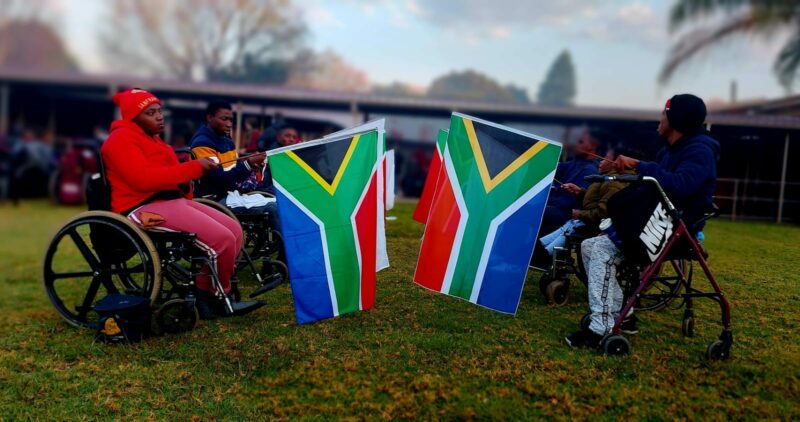 Pretoria School for Cerebral Palsied learners give Comrades runners ...