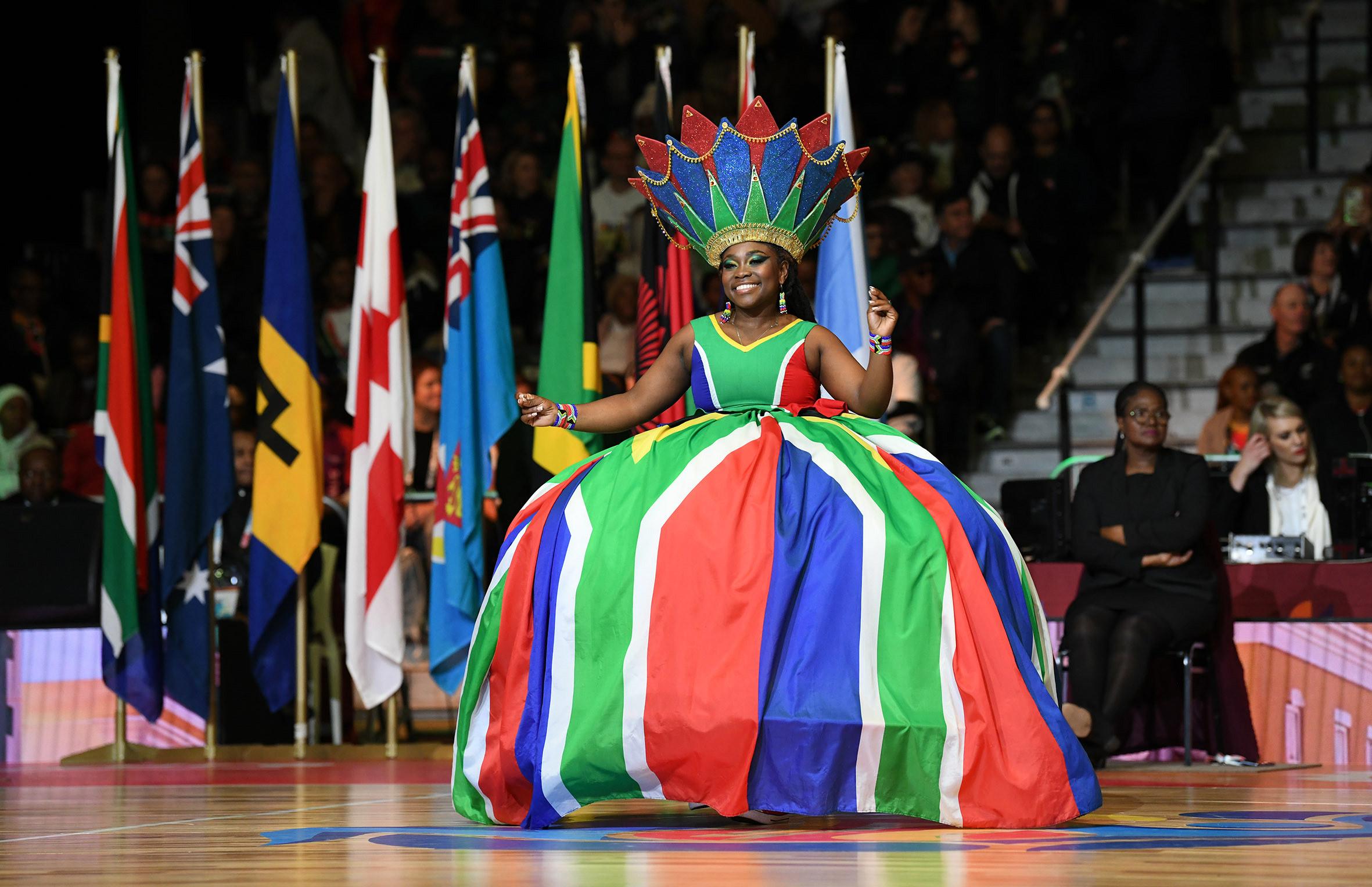 Affies-afrigter kwyt haar goed van haar taak as Netbal Wêreldbeker 2023 ...