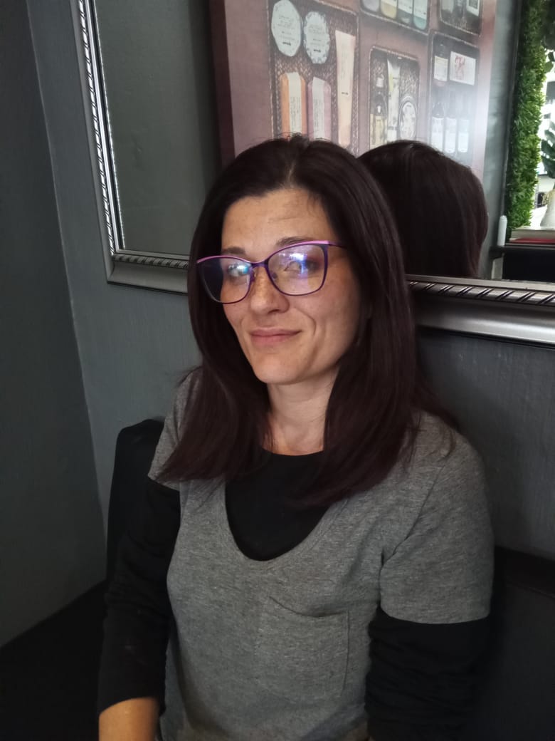 The Hair Café | Rekord