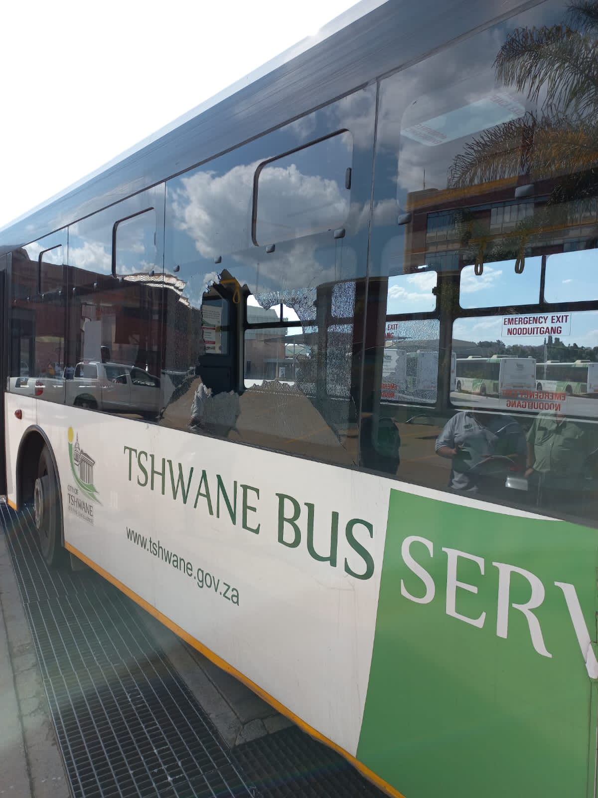Four arrested for stoning three Tshwane buses | Rekord