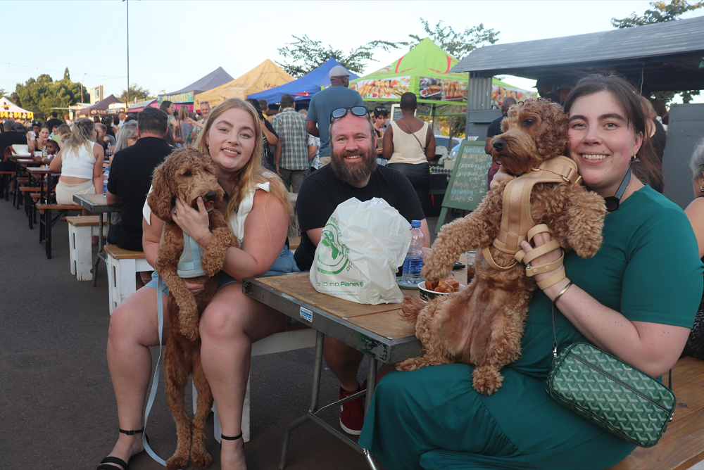 Castle Gate shoppers enjoy monthly craft market | Rekord