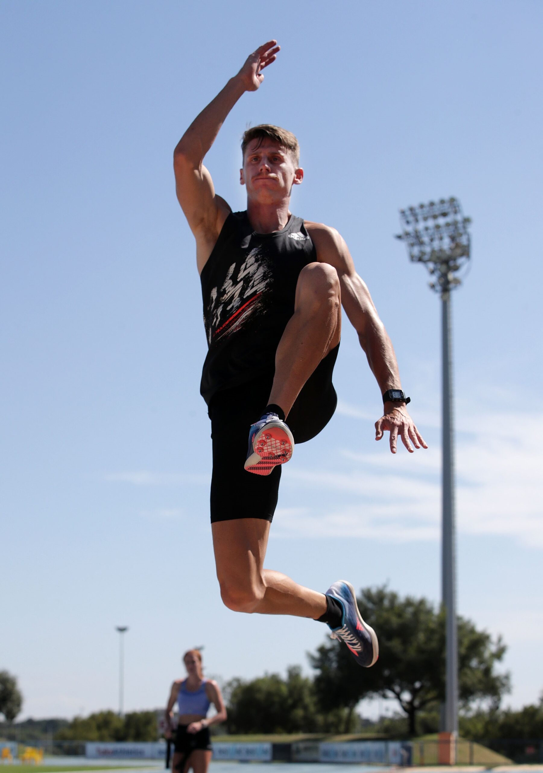 Van Vuuren qualifies for the Paris Olympic Games | Rekord