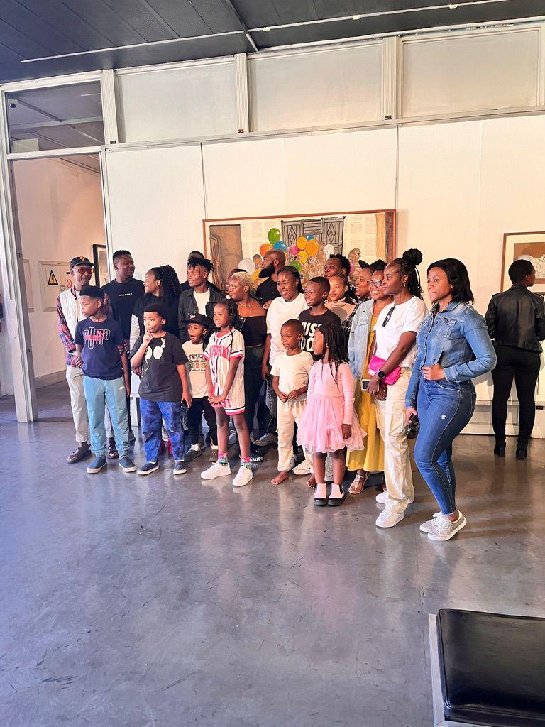 Central artist makes his debut solo exhibition | Rekord