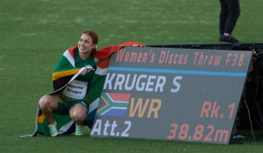 Plaaslike Para-atletiekster wen goud met nuwe wêreldrekord in Japan ...