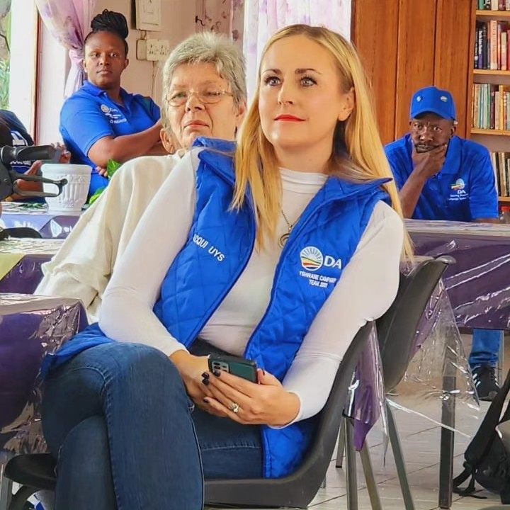 Political parties slam use of metro's purse | Rekord