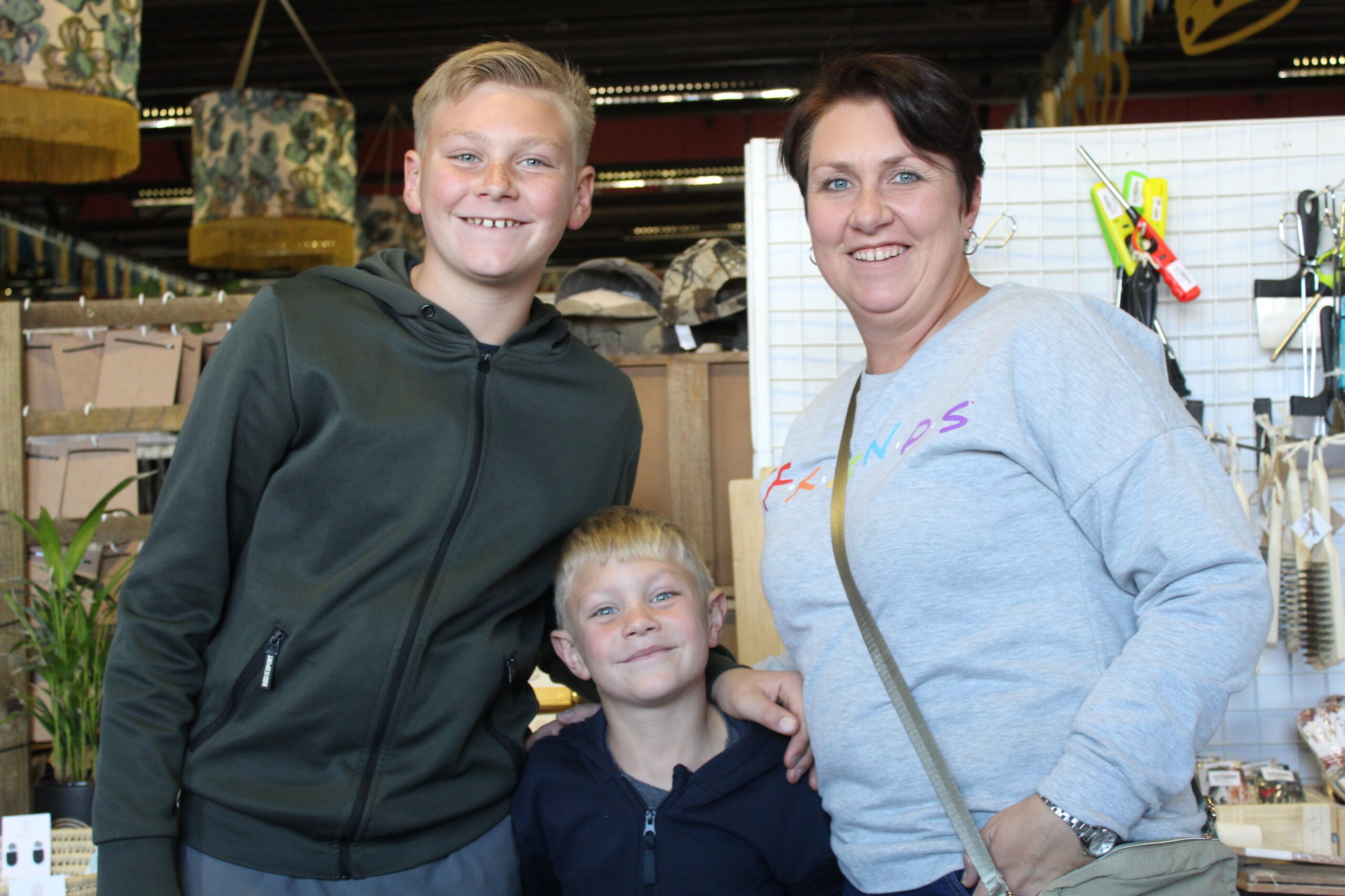 Jaarlike handwerkmark by moreleta trek weer baie belangstellendes | Rekord