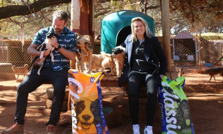 Wollies gets generous pet food donation | Rekord