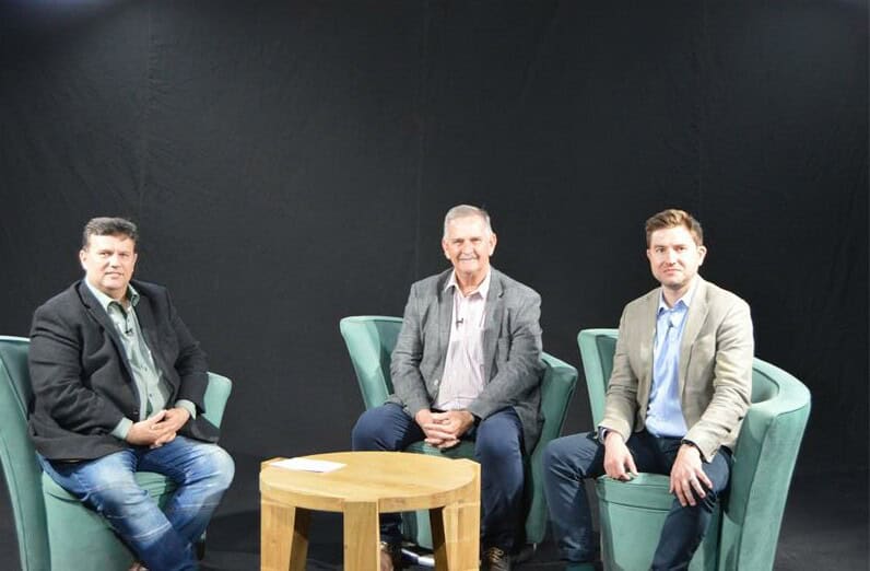 Veelpartykoalisie bespreek opsies vorentoe | Rekord