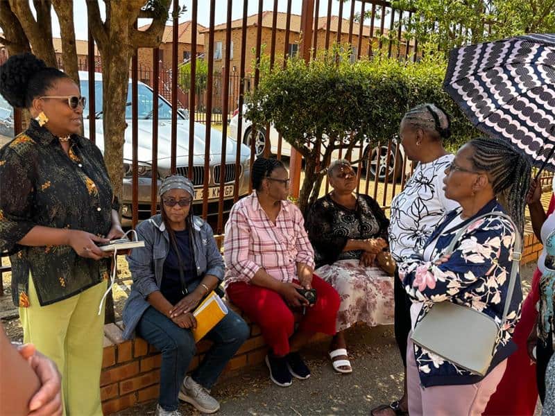 Senior citizens vow to assist Mams community centre | Rekord
