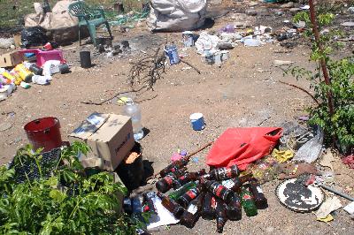 Residents demand action on growing homelessness behind Silver Valke ...