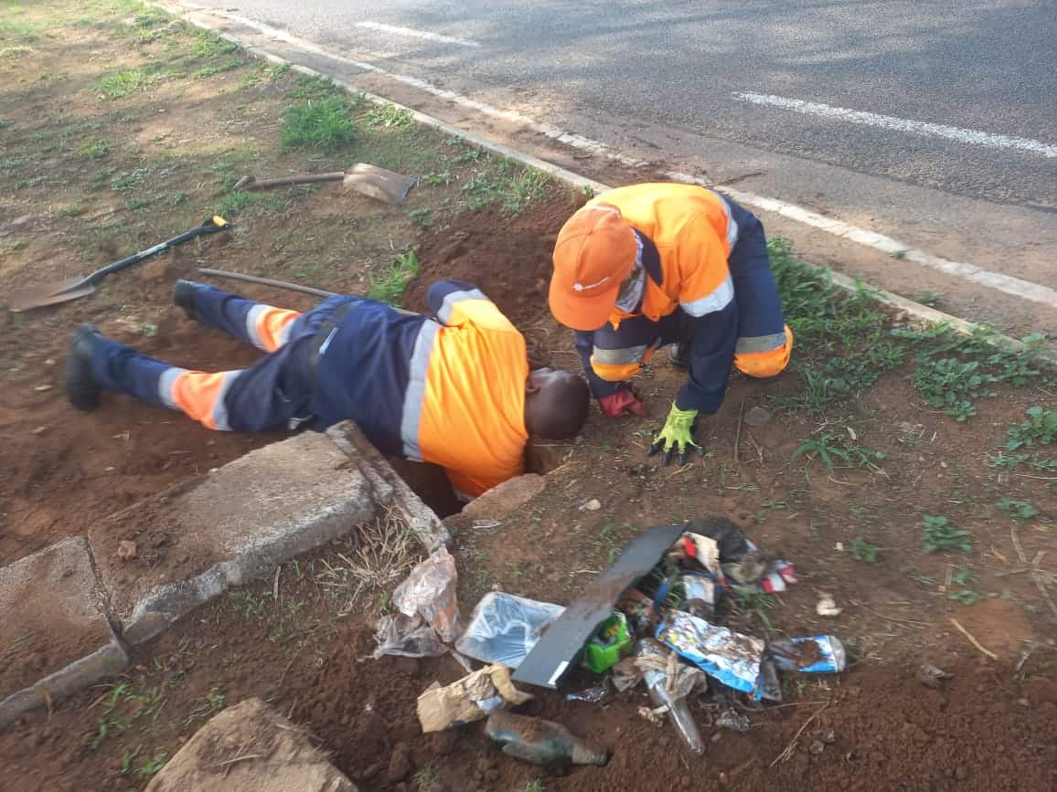 Neighbourhood team leads stormwater drain clean-up in Pretoria North ...