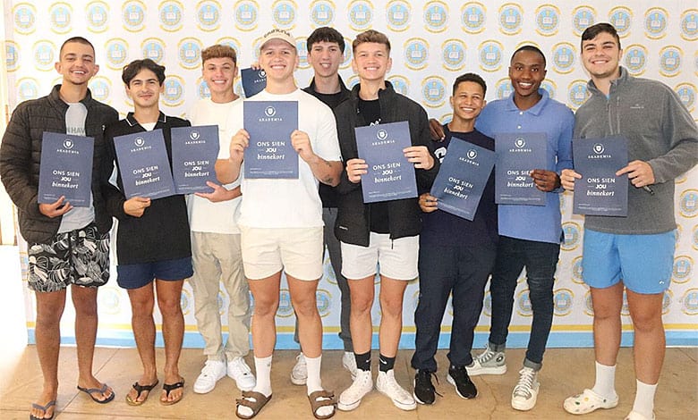 Hoërskool Oos-Moot spog met 100% slaagsyfer! | Rekord