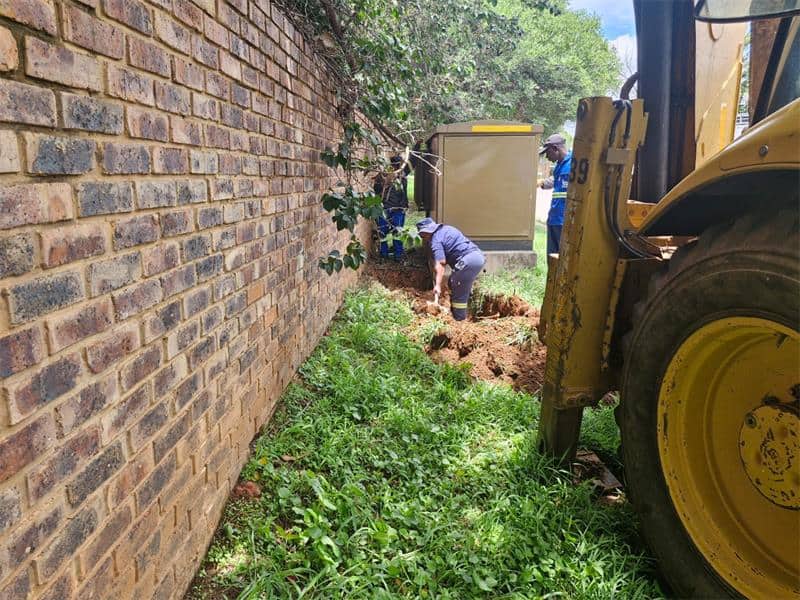 East residents demand utility bill discounts after long outages | Rekord