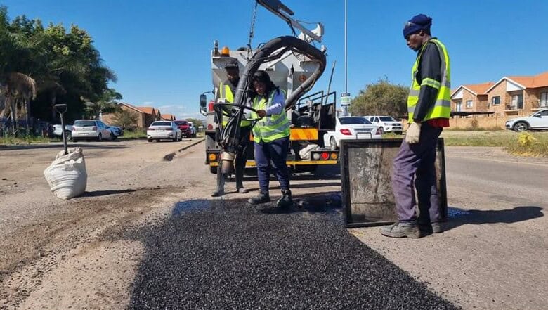 Jet Patcher contract to fix potholes has expired - metro | Rekord
