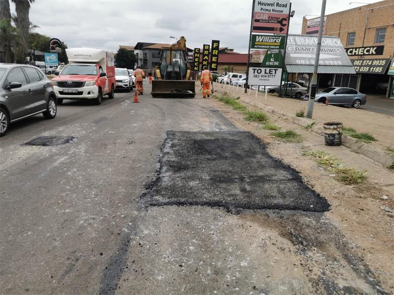 Metro fixes more than 650 potholes in Centurion | Rekord