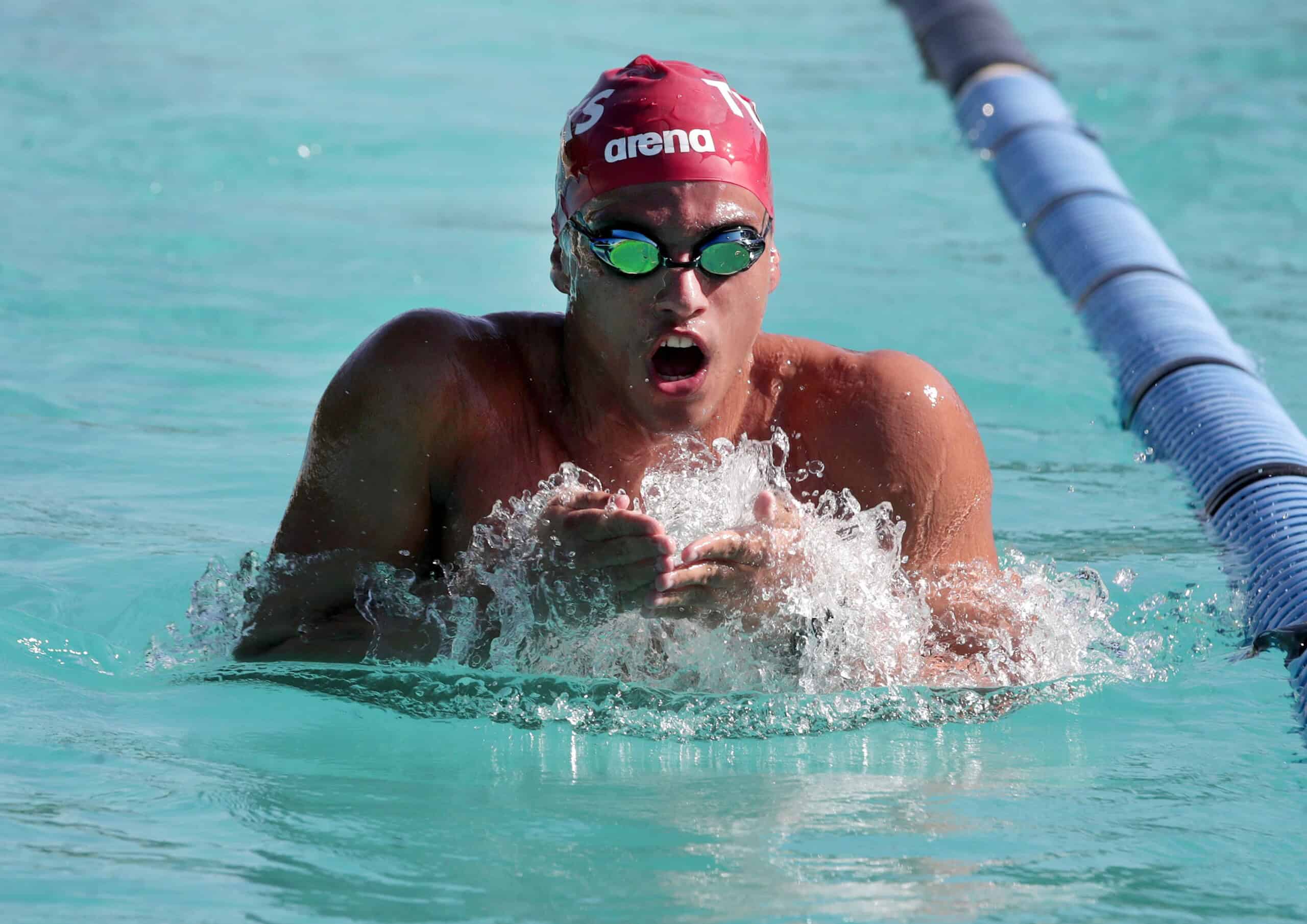 Hendricks swims at Tuks to enhance his chance of being a Paralympic ...