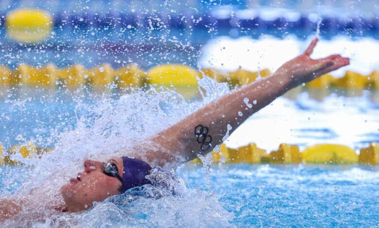 Coetzé storms to world champs qualifier on opening day of SA ...