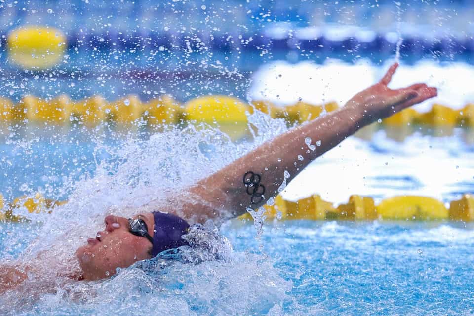 Coetzé storms to world champs qualifier on opening day of SA ...