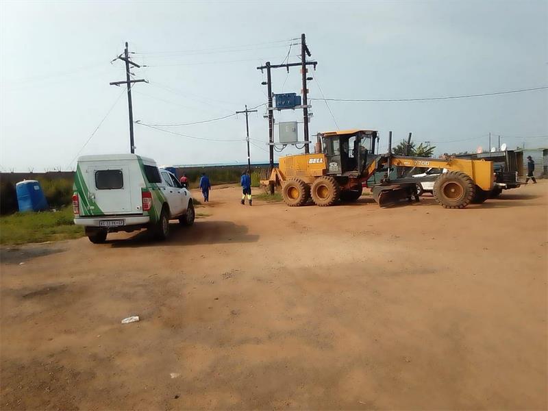 Tshwane acknowledges road issues in Laezonia, outlines interventions ...