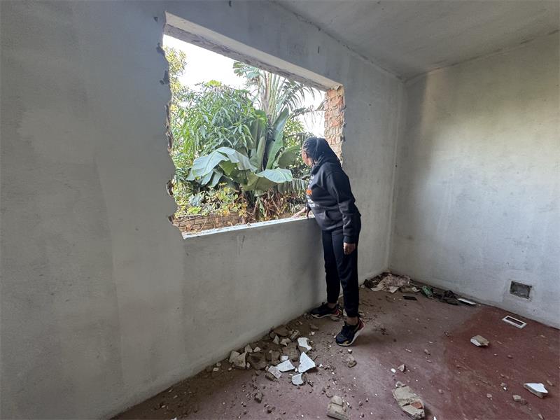 Metro removes occupants from condemned building | Rekord