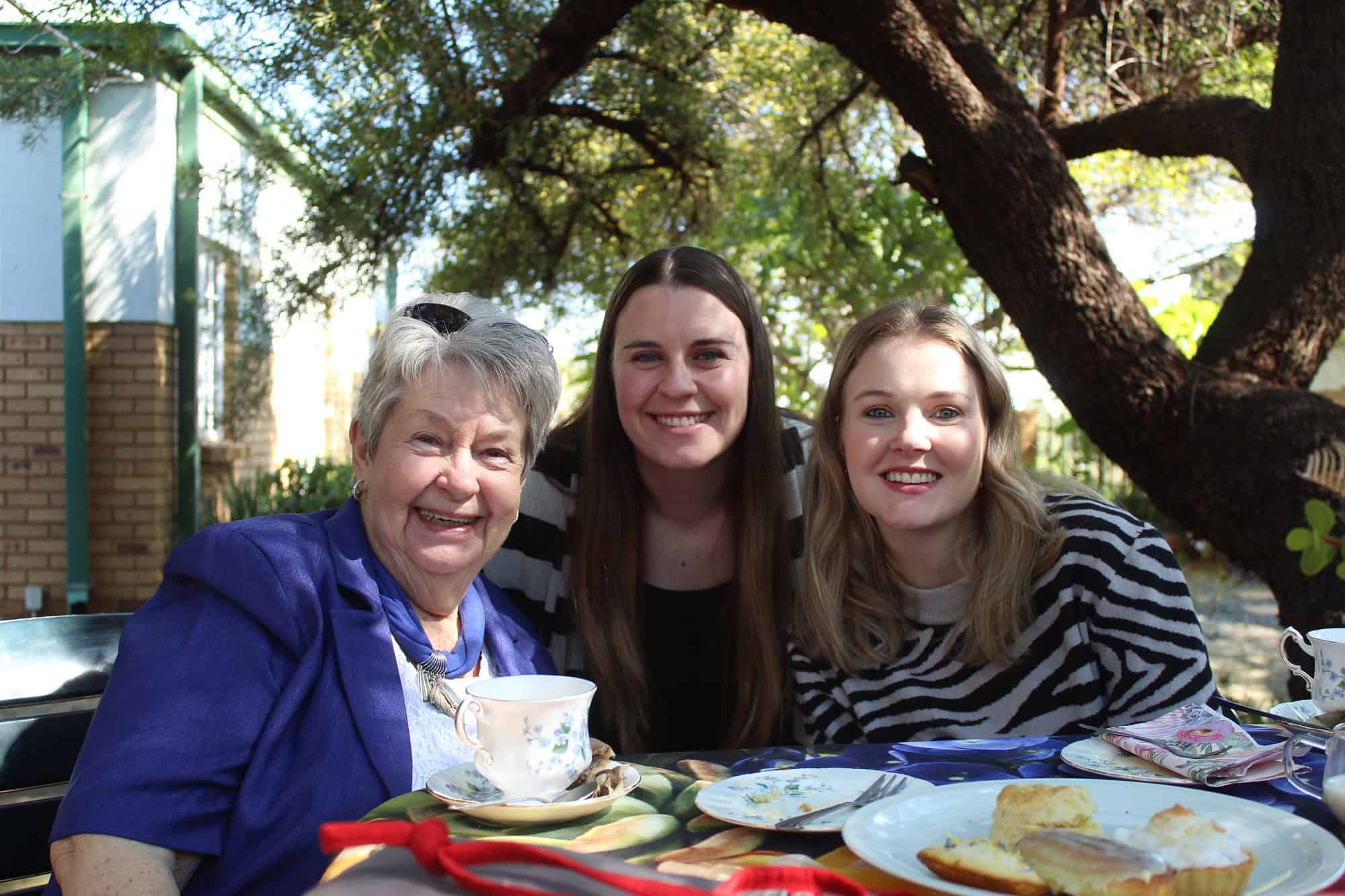 Zesty elegance: Citrus-themed high tea charms guests | Rekord