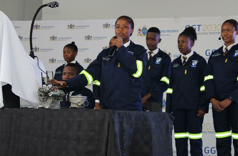 Rebuilt school offers skills in electronics and automotive sectors | Rekord