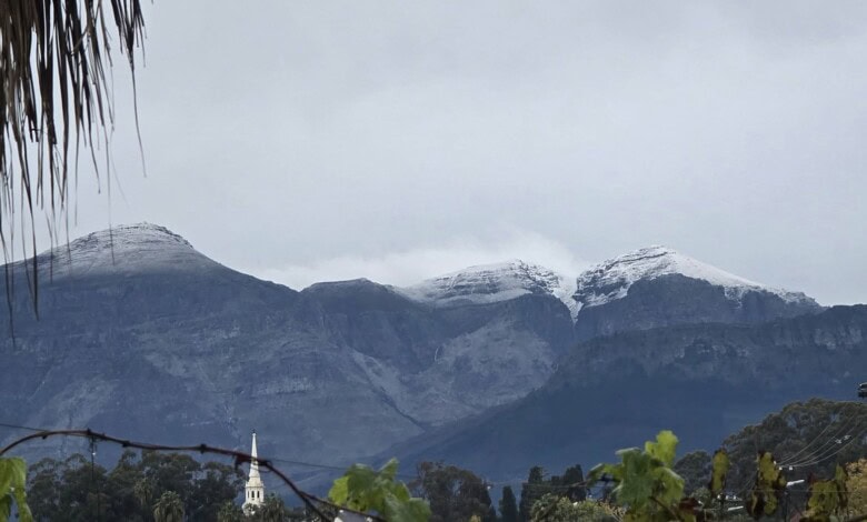 Snow confirmed in parts of SA – here are the photos | Rekord
