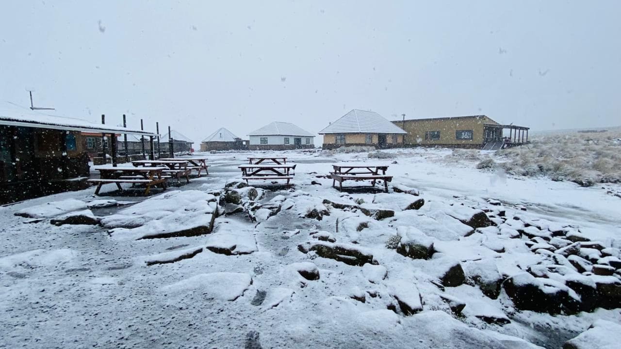 Look: Snow falls in Lesotho, but Pretoria only faces cooler weather ...